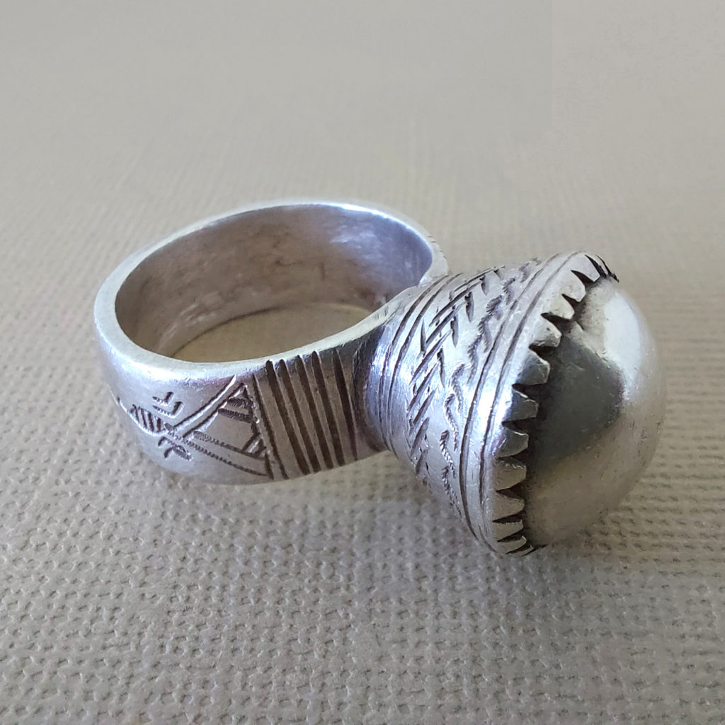 Tuareg Fancy Amulet Ring US 10 - KAZAART
